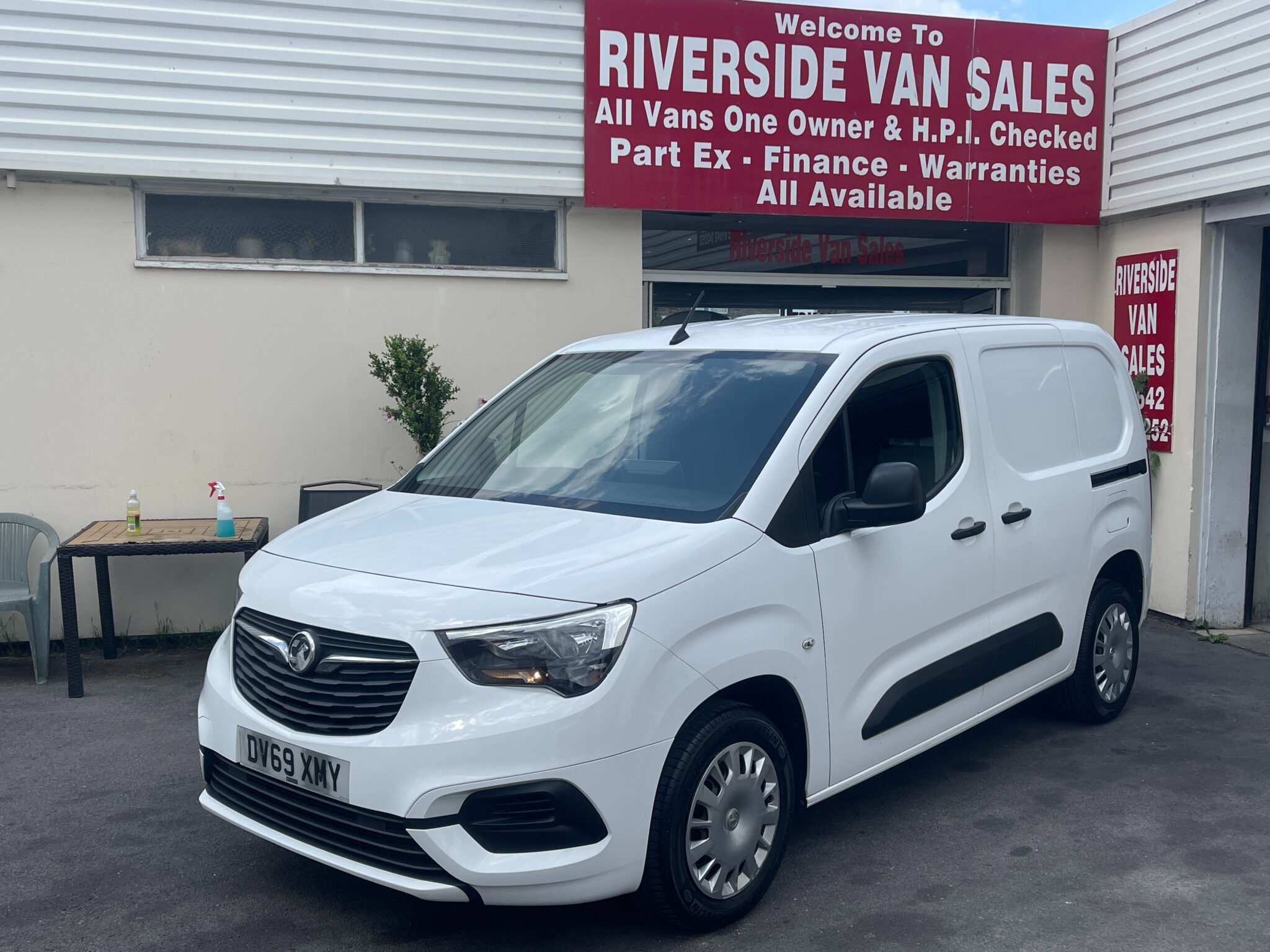 Riverside Van Sales – Used Trade, Private & Fleet Vans, Middlesbrough